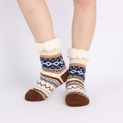 2021 New Fashion wholesale Custom Warm Fuzzy Socks Winter Comfortable Soft Women Fluffy Winter slipper Socks