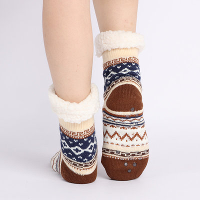 2021 New Fashion wholesale Custom Warm Fuzzy Socks Winter Comfortable Soft Women Fluffy Winter slipper Socks