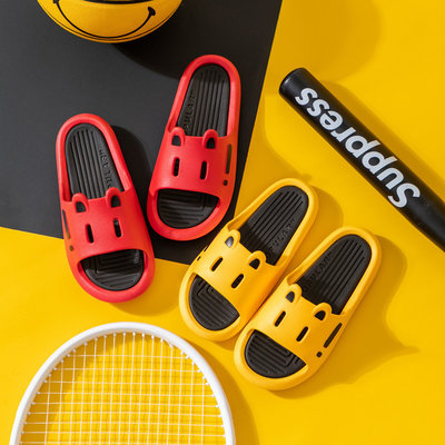 New uppers hollow couple sandals indoor non-slip two-color bottom slippers summer fashion casual slipper dog sandals