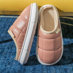 Slippers winter ladies simple grid style hot sale high quality warm comfortable home shoes supplier