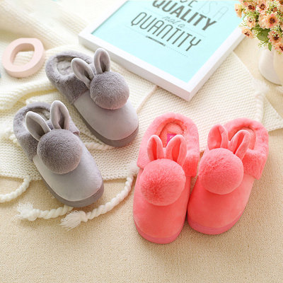 wholesale Ladies thick-soled breathable home slippers cartoon cute non-slip plush indoor shoes winter