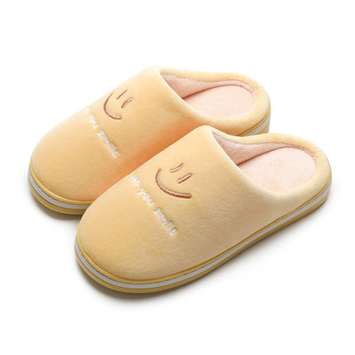 Hot selling 2021 new fashion soft plush winter slippers smile patterns vamp non-slip couple home shoes in stock