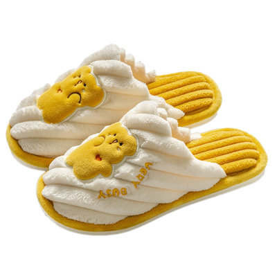 New design cartoon bear slippers factory price hot sale for women and male lightweight household shoes winter
