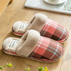 Wholesale couple delicate plush lining home shoes hot sale breathable soft sole non-slip slippers winter