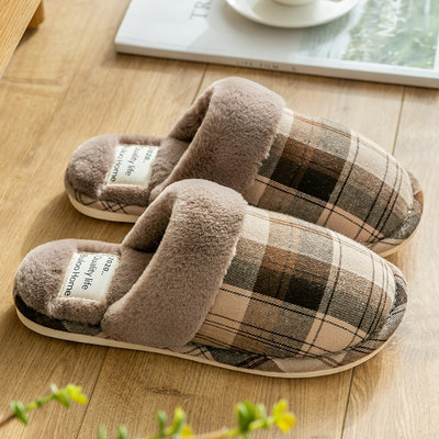 Autumn and winter fashion plaid slippers soft warm plush PVC material sole bedroom shoes in stock