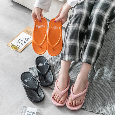 Wholesale women multiple color house indoor outdoor flip flops casual summer house shoes soft beach sandal for ladies