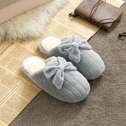 Wholesale autumn and winter explosion models bow thickened warm plush slippers non-slip home couple shoes