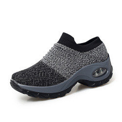 Fashion Breathable flyknit fabric spring and summer flat women casual sneakers sports walking style shoes