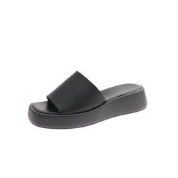Women Thick Bottom Beach Shoes Soft Non Slip Breathable Beach Shoes