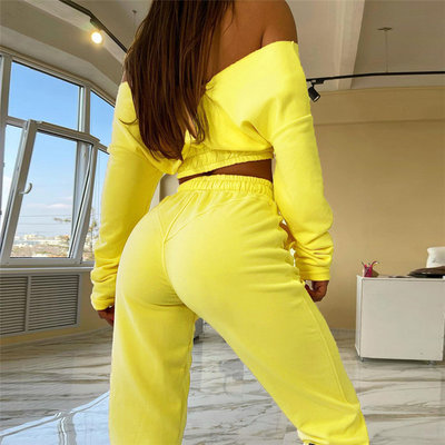 Wholesale New Arrivals autumn fitness Clothes Solid Color Crop Top Hoodie 2 Piece yoga Pants Set Women Sweat Suits hoodie set