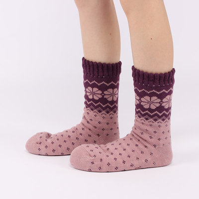 Wholesale Winter Thick Warm Middle length slipper Socks For Women  knitting cute petal Pattern Home Floor Socks