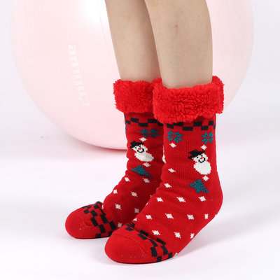 Wholesale custom female winter warm fluffy socks non-slip skin-friendly slipper socks with christmas lovely christmas stocking