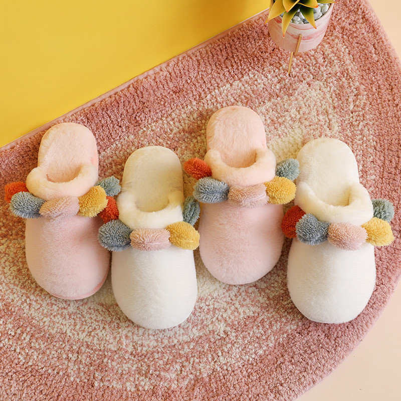 Cute Plush flowers shape slippers winter female thick-soled non-slip indoor and outdoor warm home shoes ladies closed shoes