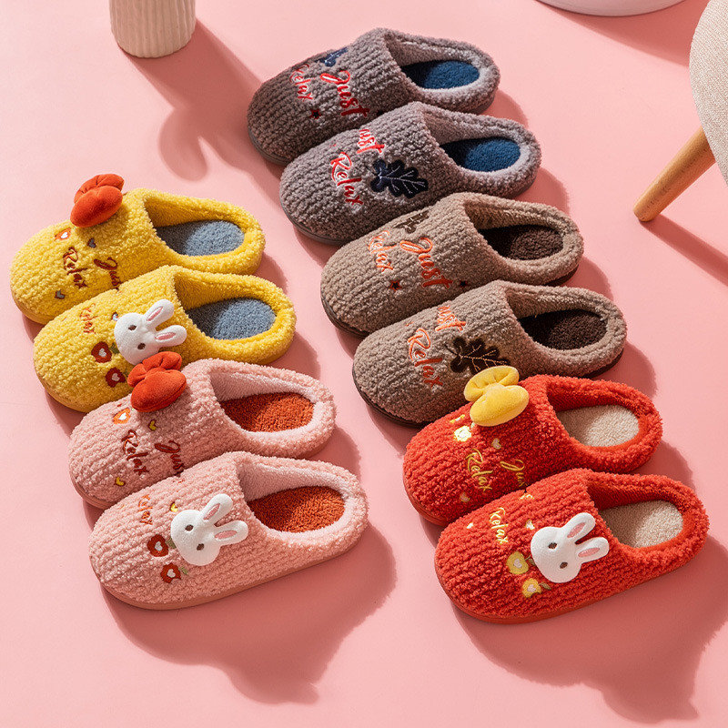 Cheap bowknot and rabbit cartoon shape bedroom closed toe slippers Couple Style non-slip household shoes women