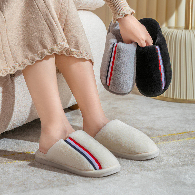 Custom new female winter delicate plush Household shoes hot sale cheap bedroom slippers for women and male