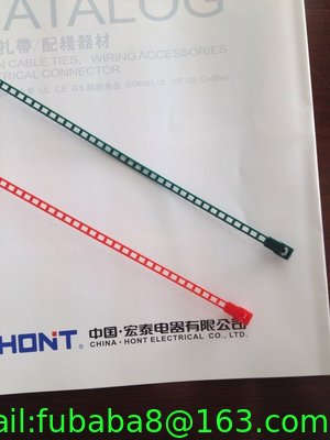 Trapezoid square hole cable ties
