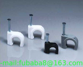 Circle cable clips