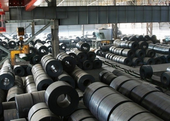 High Reliable Hot Rolled Steel Strip 325 - 420mm * 2.0 - 5.8mm Size Custom