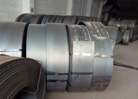 Durable Hot Rolled Steel Strip Grade Q195 - Q235 Material Custom 3 - 8 Ton Weight