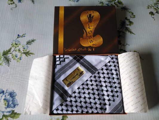 Boutique Arafat Shemagh / Arab Shemagh  / Arabian Shemagh / Arab scarf / Muslim hijab scarf