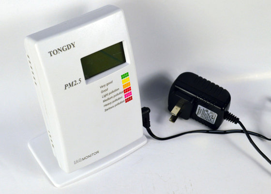 温度及び湿気の検出を用いる粒状物質の表示器PM2.5のモニター