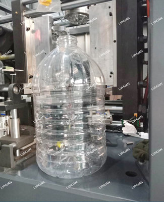 Reliable Stretch Blow Molding Machine For Plastic Bottles Touch Screen Computer Operation