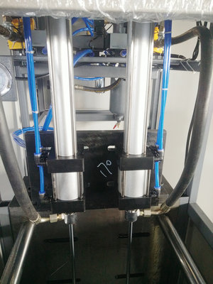 Easy Operation Semi Automatic PET Stretch Blow Moulding Machine Two Step With Preform