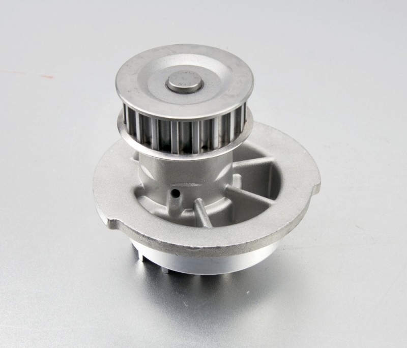 AUTO WATER PUMP-GM BUICK SAIL2002-2004  WATER PUMP