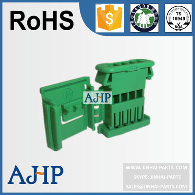 4  Position connector housing 98817-1045