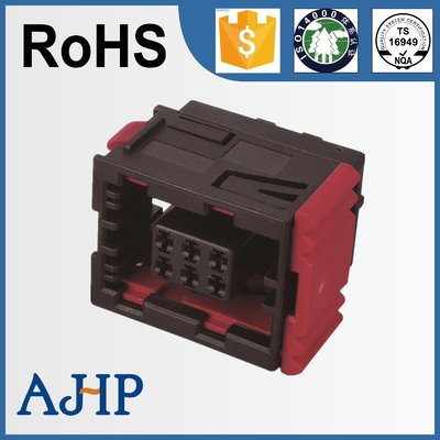6 way connector plug  1355683