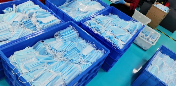 OEM Available Disposable Surgical Mask , Nonsterile Pharmacy Surgical Mask