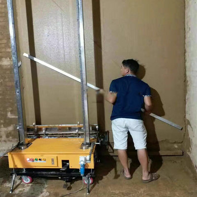 The automatic wall plastering machine made in China/rendering machine for wall,wall spraying  machine,
