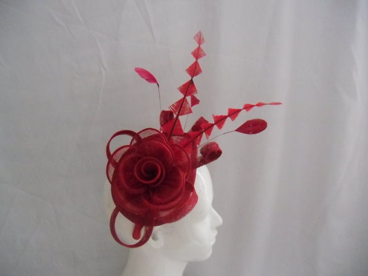 Sinamay Red Ladies Fascinator Hats Feather Trim For Special Occasion