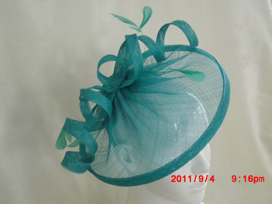 Green Sinamay Stripe Curled Bridal Ladies Fascinator Hats For Eeddings With Feather