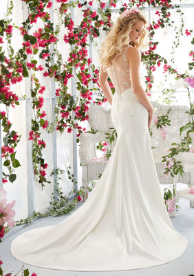Luxury Simple Sheath Wedding Gowns / Casual Chiffon Sheath Wedding Dress