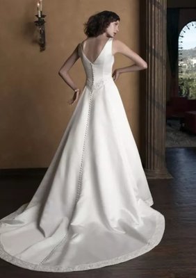 New Meghan Markle Style A Line Wedding Dresses Covered Buttons Bridal Gowns