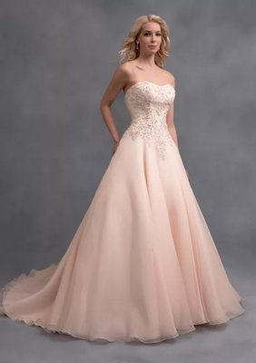 Lace Elegant Dress Ball Gown Long Train Bridesmaid Dresses Wedding Dress