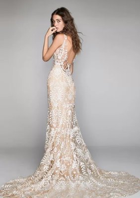 Beaded Champagne Fit And Flare Wedding Dress / Noble Satin Fit And Flare Bridesmaid Dress