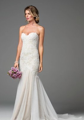 Classic Chiffon Fit And Flare Wedding Gown For Slim Ladies Multi Layer Design