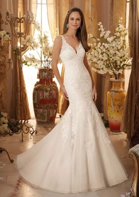 Ivory Lace Fit And Flare Wedding Dress With Sweetheart Neckline Floor Length