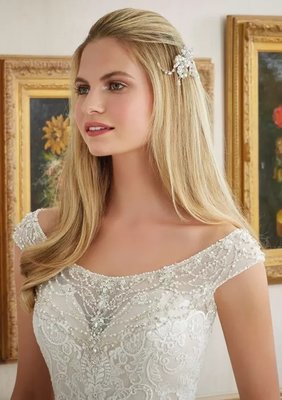 Bridal Ruffle Fit And Flare Wedding Gown With Set Off Attractive Chest Curve