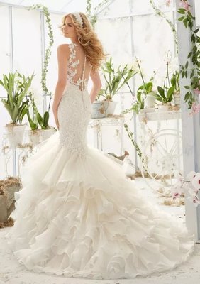 Pleated Mermaid Ball Gown Wedding Dresses / Satin Mermaid Cut Wedding Gown