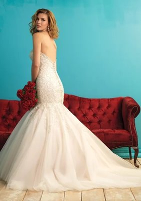 Sweetheart Strapless Mermaid Wedding Dress , Long Elegant Mermaid Wedding Gowns