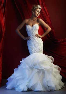 Puffy Plus Size Sheath Wedding Dress / Cute Sweetheart Neckline Sheath Dress