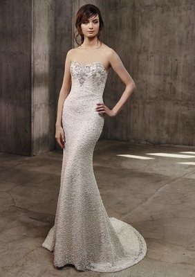 Charmeuse Ivory Sheath Wedding Dress / Sleeveless Mermaid Beautiful Wedding Gowns