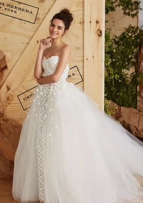 Romantic Vintage Sheath Wedding Dresses / Decals Chiffon Sheath Halter Wedding Dress