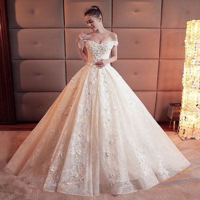 Breathable Princess Dream Ball Gown Style Wedding Dresses With Long Trains