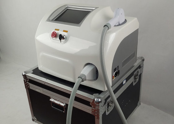 TEC Portable Diode Laser Hair Removal Machine Water Cooling Laser 808nm White