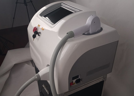 Local Language Portable Laser Hair Removal Machine Strong Power CE Certification