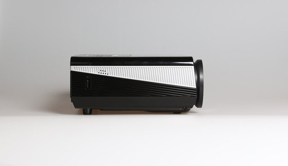 Smartphones LED Home Theater HD Projector 5.8inch 16:9 with 200W lamp